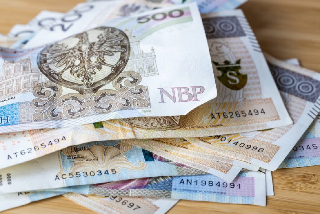 Wypadki drogowe w Polsce: przyczyny, skutki i statystyki Wypadki drogowe w Polsce: przyczyny, skutki i statystyki